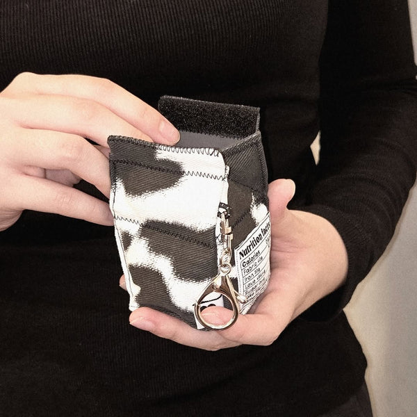 Momello Moo Mini Milk Keyring Pouch – mydeermoon ☽ 韓國代購
